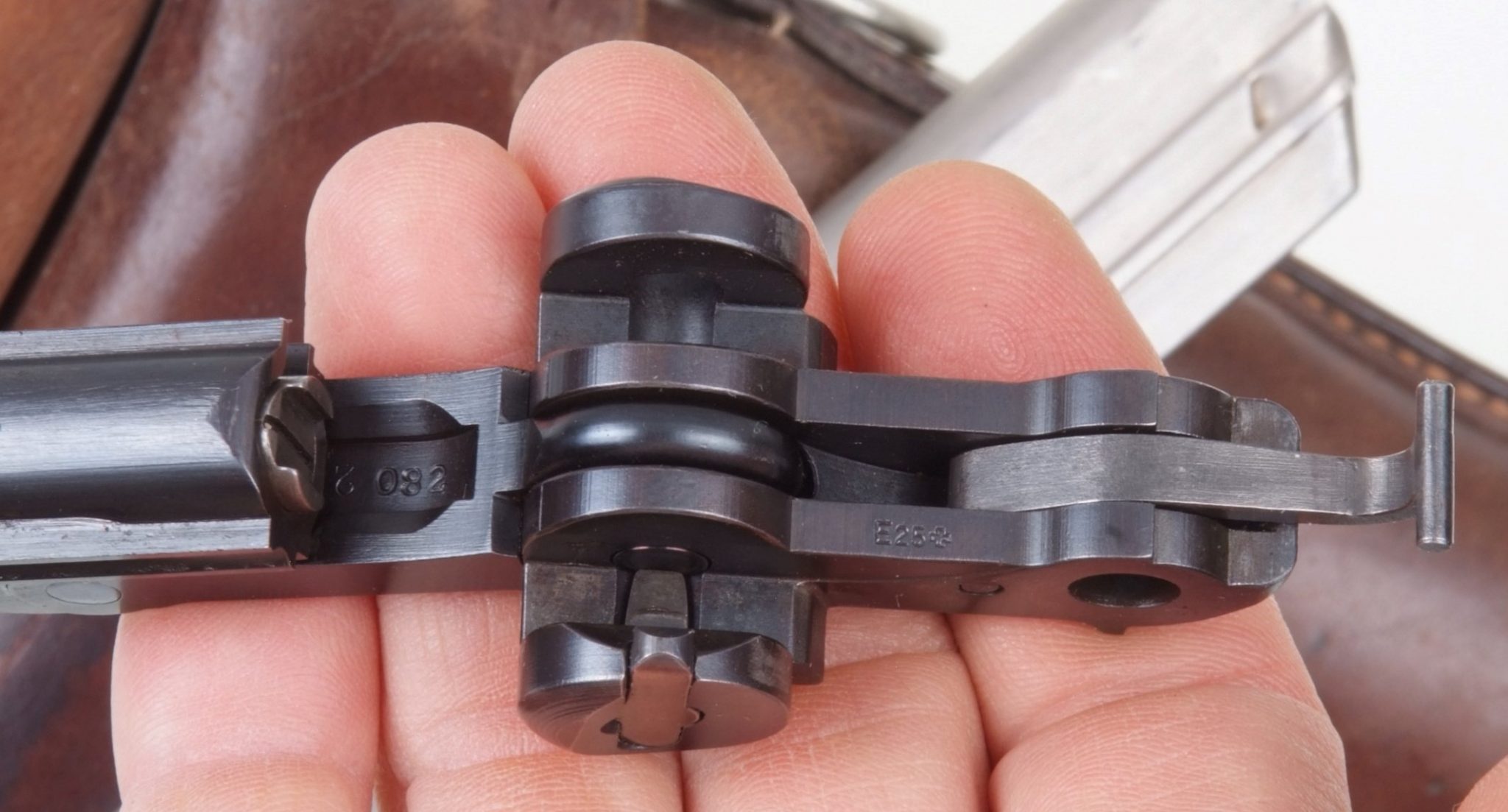 Luger, 1900 Swiss, Military, Wide Trigger, Holster - Historic Investments