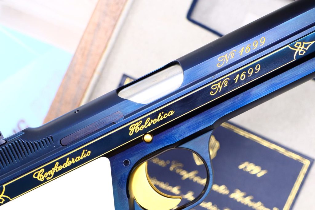 Unbelievable SIG, P210, 700 Year Commemorative, Cased, 1699, FB01025 ...