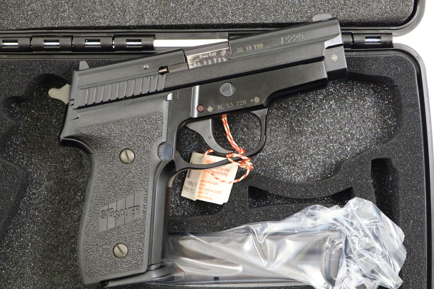 SIG Sauer, P229, Geneva Police, Test Target, Near NIB, AL13729, I-1227 ... SIG Sauer, P229, Geneva Police, Test Target, Near NIB, AL13729, I-1227 ...