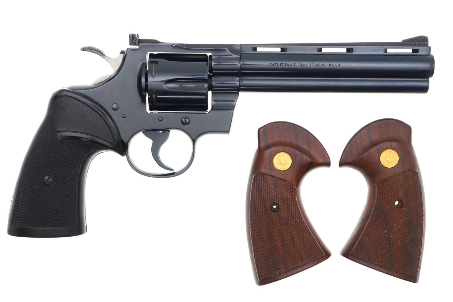 Beautiful Colt Python Made 1977 Revolver Spare Grips 48655e